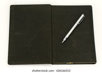 Blank Open Memory Book Pen On Stock Photo 636166313 | Shutterstock