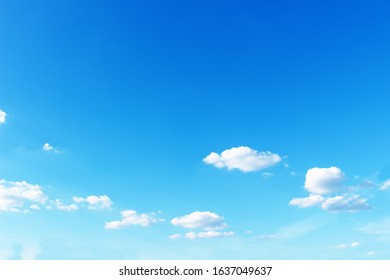 7,480 Blue sky with one small cloud Images, Stock Photos & Vectors ...