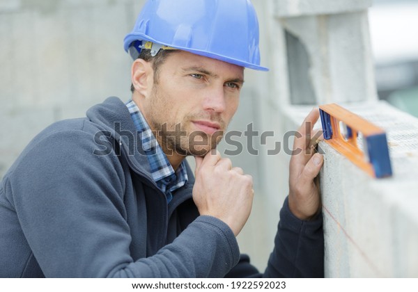 Block Layer Using Spirit Level Stock Photo 1922592023 | Shutterstock