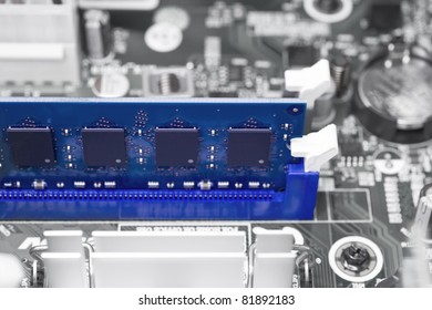 89 imagens de Double data ram Imagens, fotos stock e vetores | Shutterstock