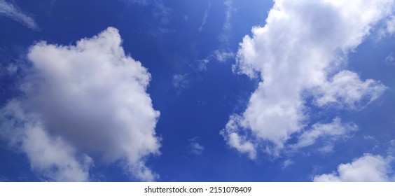 Blue Sky Cloud Background Hd Wallpaper Stock Photo 2151078409 ...