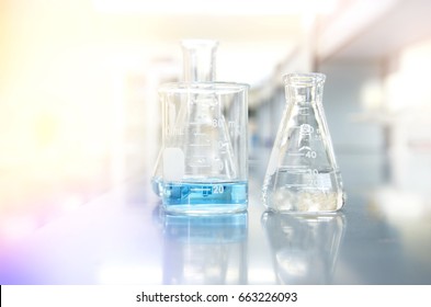 Blue Solution Beaker Flask Science Laboratory Stock Photo 663226093 ...