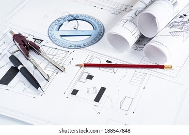 20,922 Architectural plan with compass Images, Stock Photos & Vectors ...