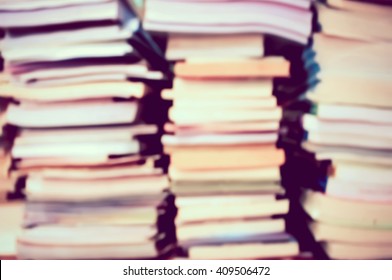 370,910 Blurred background books Images, Stock Photos & Vectors ...