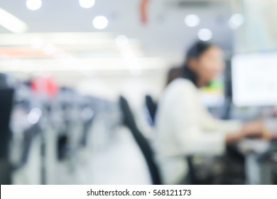 241 Blurred Programmer Workstation Images, Stock Photos & Vectors ...