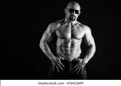 Gladiator Greek God Athletic Bodybuilder Pose库存照片1039673596 | Shutterstock