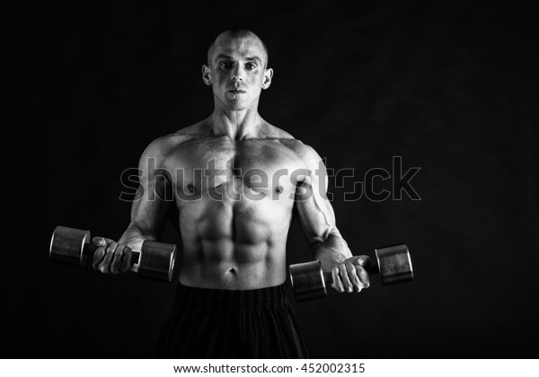 Bodybuilder Posing Different Poses Demonstrating Their Foto stock ...