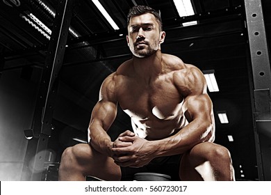 100,002 Male Workout Poses Images, Stock Photos & Vectors | Shutterstock