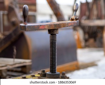 1,115 Greased bolts Images, Stock Photos & Vectors | Shutterstock