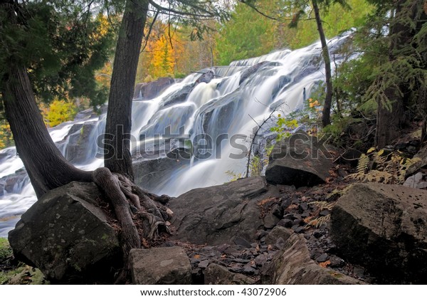 Bond Waterfall Stock Photo 43072906 | Shutterstock