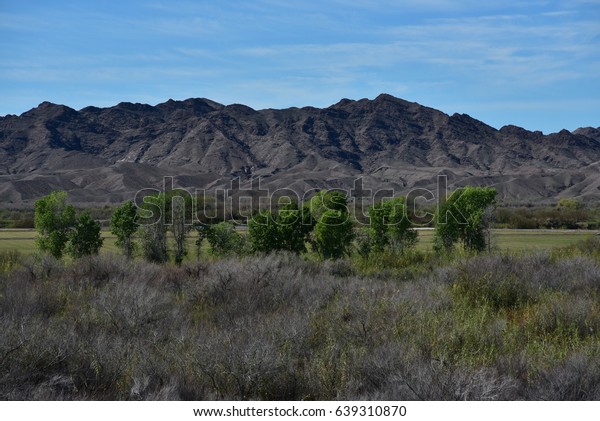 Border Views Stock Photo 639310870 | Shutterstock