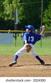 Boy Pitcher Stock Photo 1462152 | Shutterstock