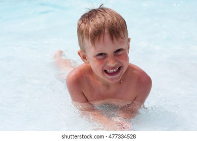 Boy Smiling Having Fun Pool Stock Photo 477334528 | Shutterstock