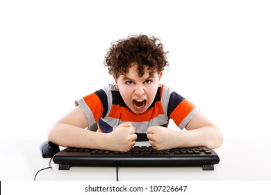 2,299 imágenes de Angry kid computer - Imágenes, fotos y vectores de ...