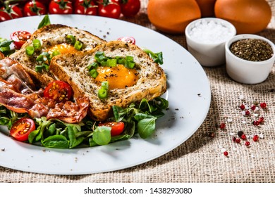 Breakfast Toasted Bread Fried Egg Bacon Stock Photo 1438293080 ...