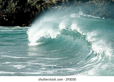 Breaking Wave Stock Photo 293030 | Shutterstock