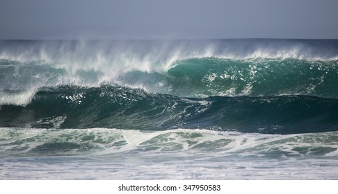 Breaking Waves Stock Photo 347950583 | Shutterstock