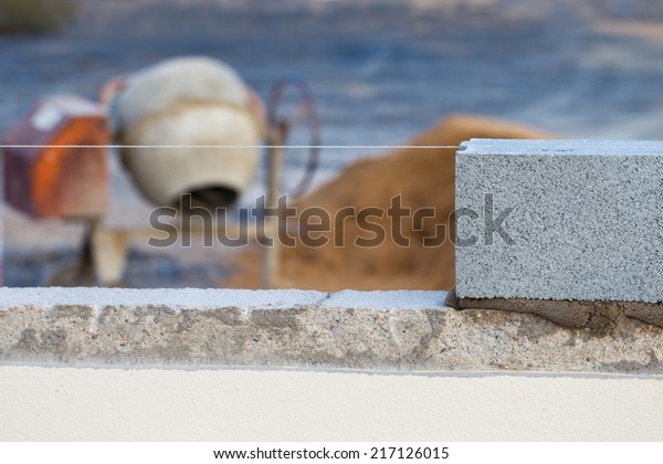 Breeze Block Wall Construction String Line Foto de stock 217126015 ...