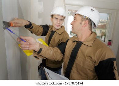 176 Apprentice plasterer Stock Photos, Images & Photography | Shutterstock