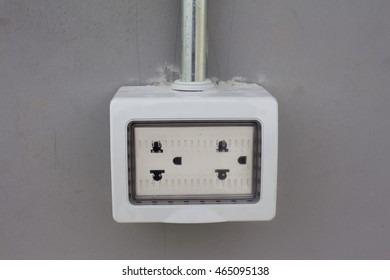 British Wall Double Plug Socket Stock Photo 465095138 | Shutterstock