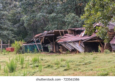 Broken Down Building Possibly Barn Shed Stock Photo 723561586 ...