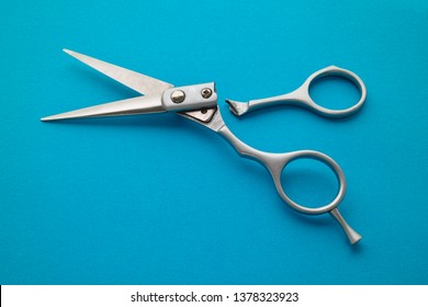 3,171 Broken scissors Images, Stock Photos & Vectors | Shutterstock