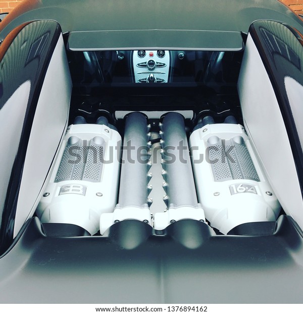 Bugatti Cooling Intake Stock Photo 1376894162 | Shutterstock