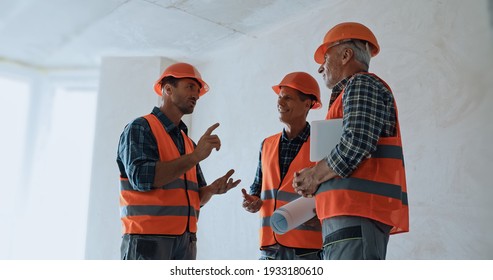57,501 Construction talking Images, Stock Photos & Vectors | Shutterstock