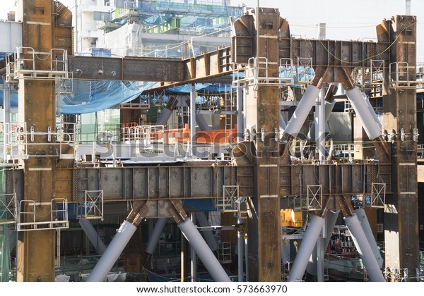 Building Steel Structure Framework Construction Earthquake Stock Photo ...