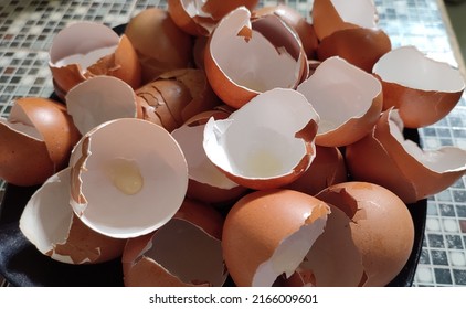 3,389 Dirty chicken eggs Images, Stock Photos & Vectors | Shutterstock