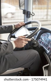 3,510 Bus driver window 이미지, 스톡 사진 및 벡터 | Shutterstock
