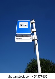 5,332 Coach stop sign Images, Stock Photos & Vectors | Shutterstock