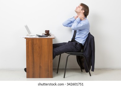 252 Neck Pain Computer Arthritis Images, Stock Photos & Vectors ...