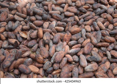 9,996 Cacao beans texture Stock Photos, Images & Photography | Shutterstock