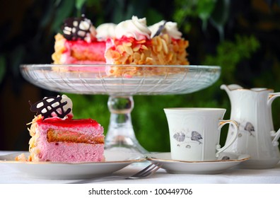 15,737 High tea cake Images, Stock Photos & Vectors | Shutterstock