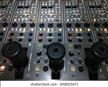 1,690 Camera Control Unit Images, Stock Photos & Vectors | Shutterstock