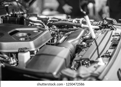 1,100 Truck engine compartment Images, Stock Photos & Vectors ...