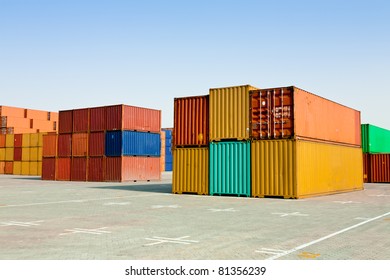 27,532 Stack containers terminal Images, Stock Photos & Vectors ...
