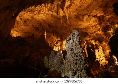Carlsbad Cavern Cave Formations Structures Stock Photo 1397806733 ...