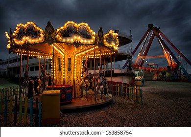 6,544 Dark carousel Images, Stock Photos & Vectors | Shutterstock