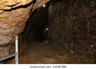 22 Devi's Fall Cave Images, Stock Photos & Vectors | Shutterstock