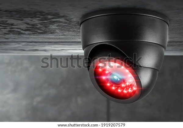Cctv Camera Under Ceiling Cameras Work库存照片1919207579 | Shutterstock