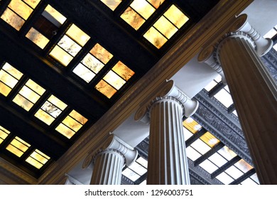 Ceiling Column Architecture Stock Photo 1296003751 | Shutterstock