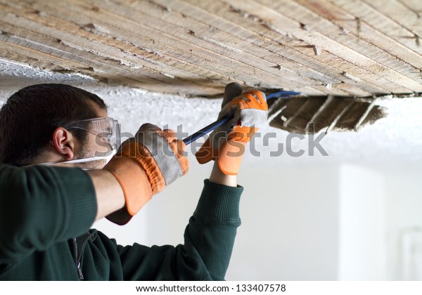 Ceiling Scrape Man Scraping Plaster Off Stock Photo 133407578 ...