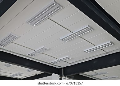 Ceiling Structure Light Bulb Stock Photo 673713157 | Shutterstock