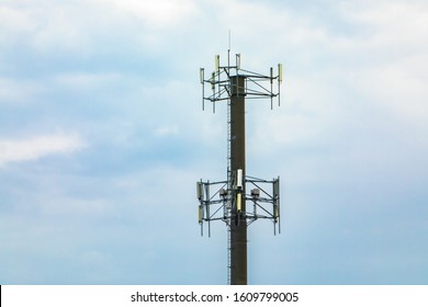 125 Cellular monopole Images, Stock Photos & Vectors | Shutterstock