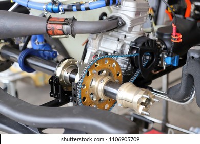 Close Mechanical Sprocket Chain Unit Power Stock Photo 1815784274 ...