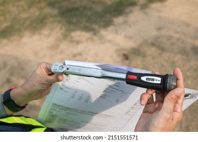 Checking Setting Torque Wrench Data Sheet Stock Photo 2151551571 ...