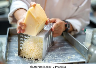 3,874 Grating cheese hand Images, Stock Photos & Vectors | Shutterstock