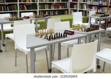 988 Chess library Images, Stock Photos & Vectors | Shutterstock